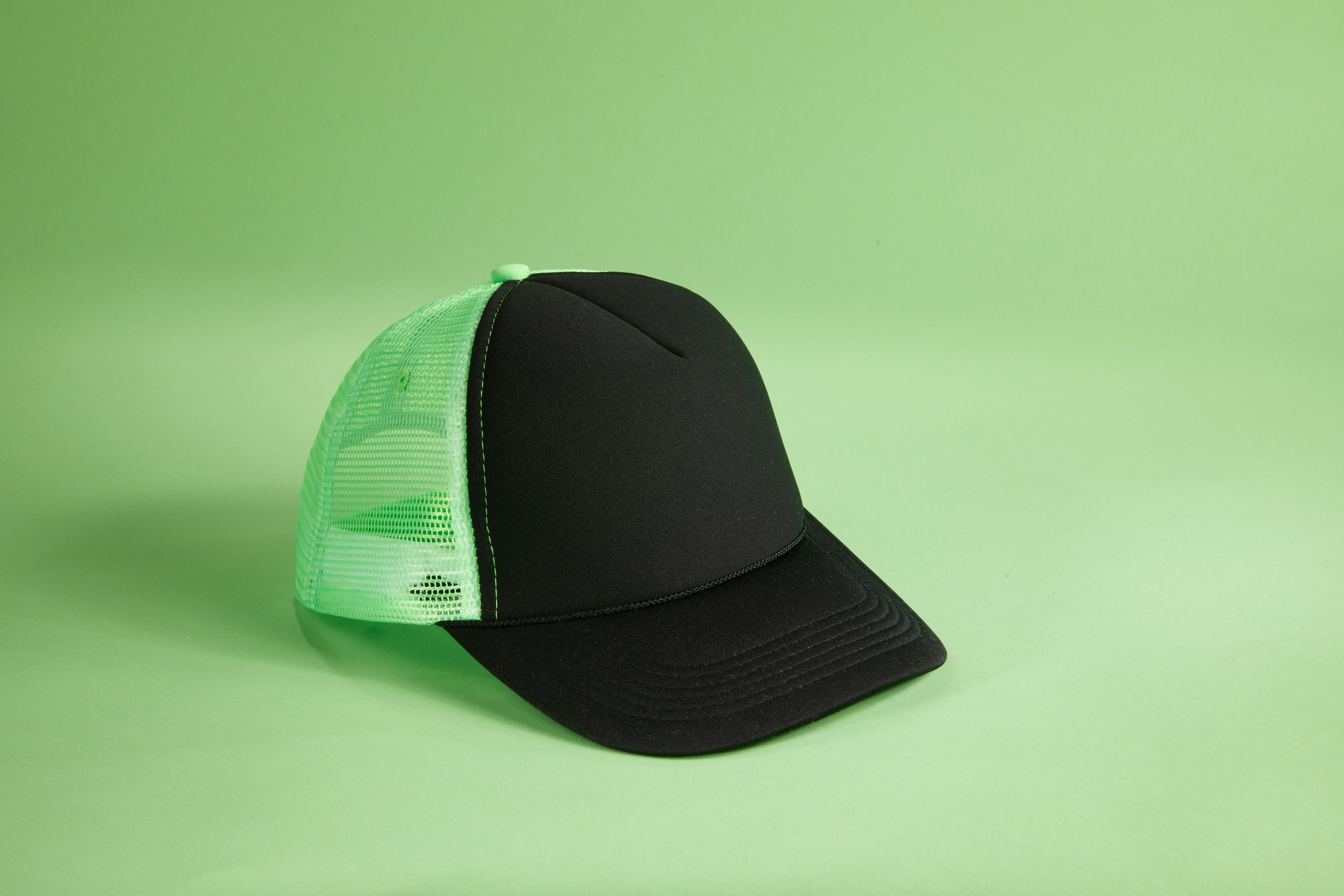 Unisex 5 Panel Retro Mesh Cap Black/neon-pink-Daiber